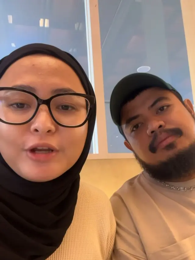 7 Potret Rigen Umumkan Istri Hamil Anak Ketiga, Indah: KB Spiral Jebol ...