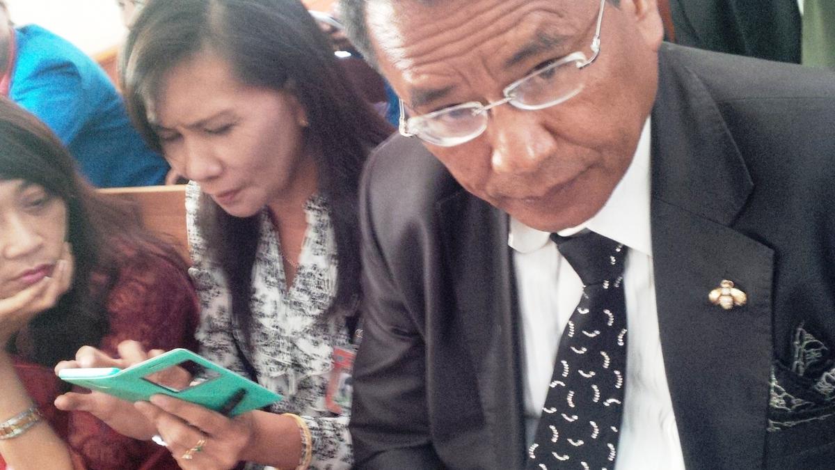 Banding Kasus Angeline, Hotman Paris Ingin Agus Tay Bebas - Regional ...