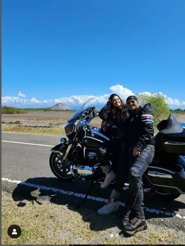 6 Potret Judika dan Duma Riris Touring di NTB, Double Date Bareng ...