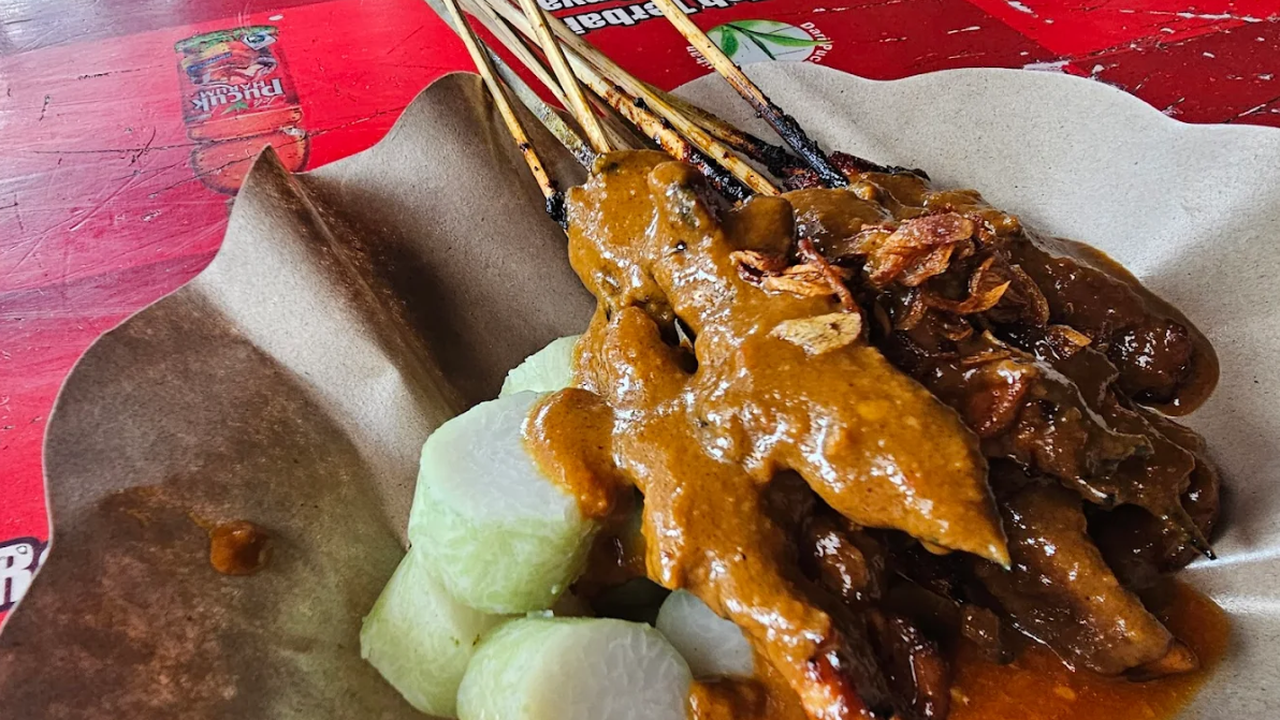 12 Kuliner Legendaris Jaksel yang Tak Lekang Waktu, Cita Rasa Klasik ...