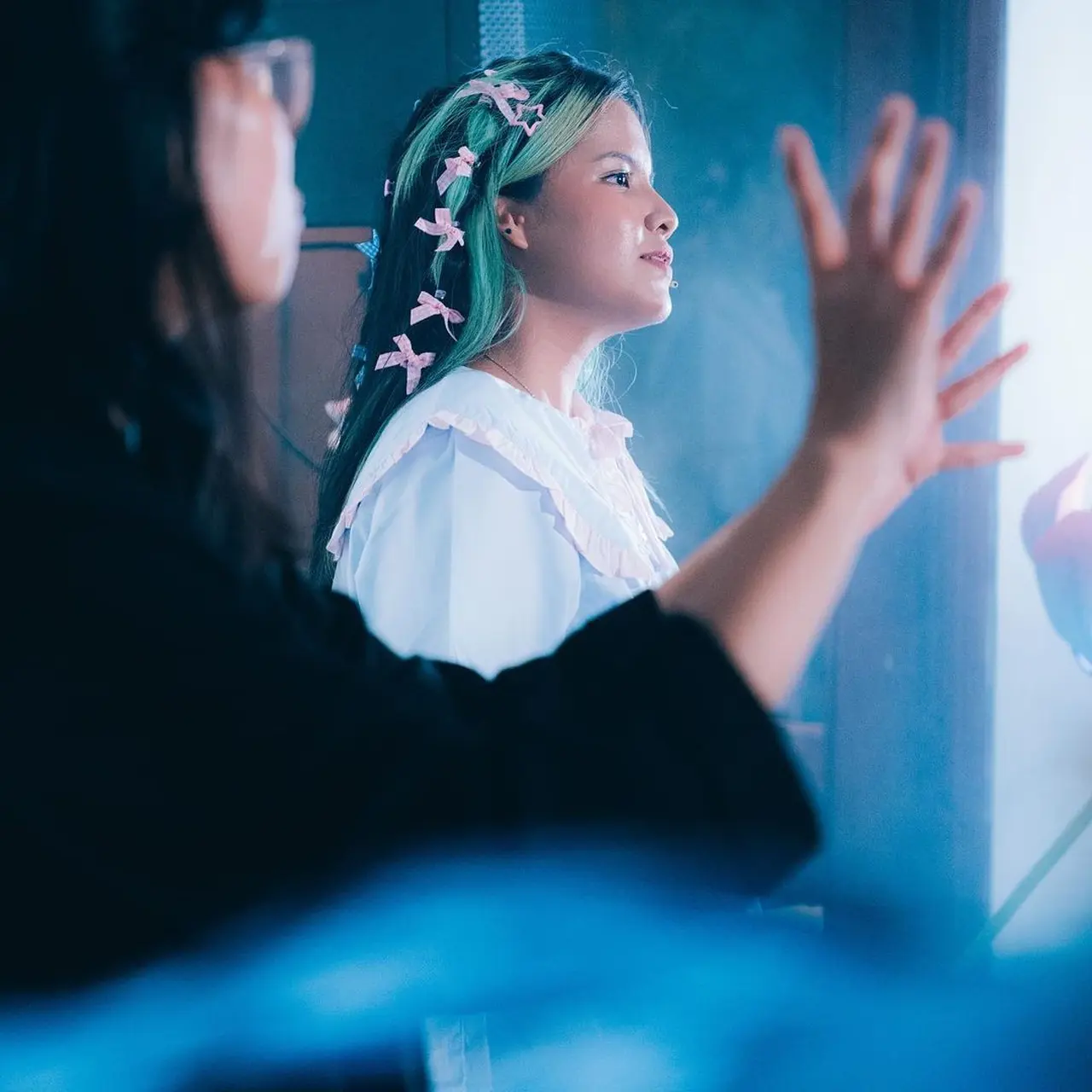 3 Inspirasi Gaya Rambut dengan Pita ala Idgitaf yang Bisa Kamu Coba ...