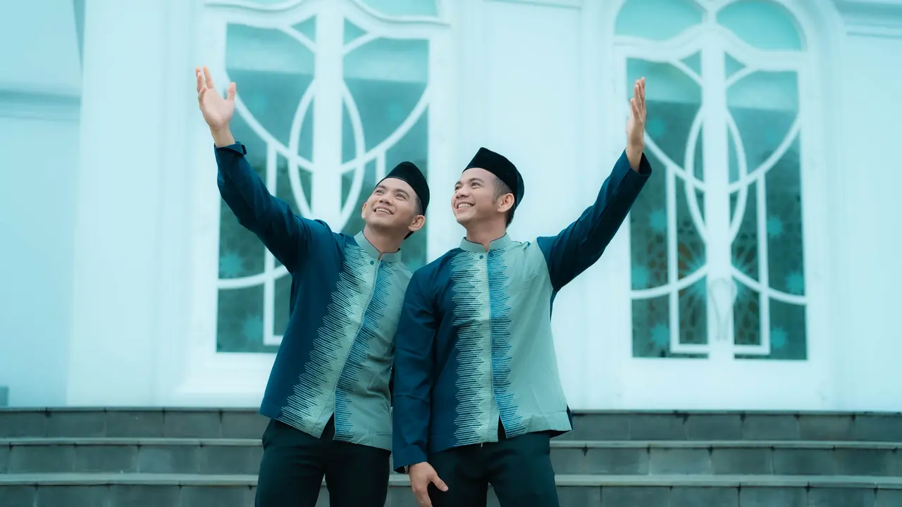 Rizki Ridho Menginspirasi dengan Single Terbaru 5 Waktu untuk ...