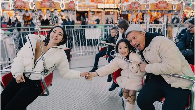 Kunjungi Winter Wonderland di London, Ini 7 Potret Kebersamaan Gading ...