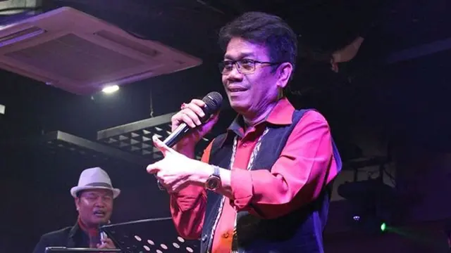 Mengenang Eddy Silitonga Lewat 2 Lagu Sedih Ini - ShowBiz Liputan6.com