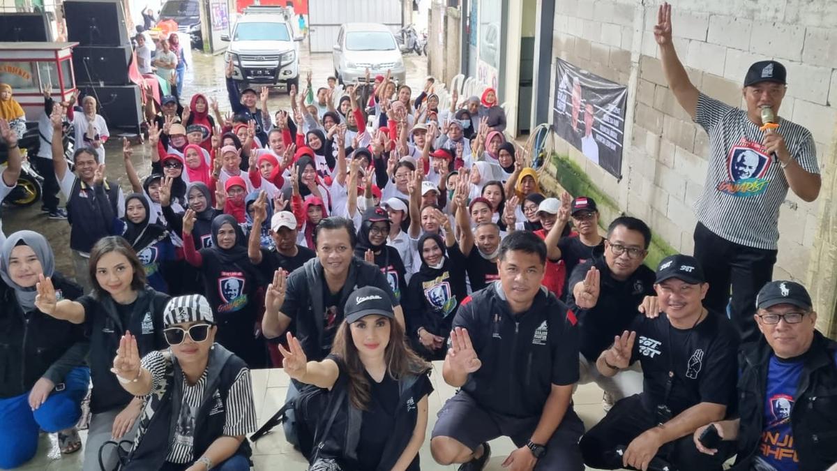 Ganjarist Sosialisasikan Program Kerja Ganjar-Mahfud Lewat Canvassing ...