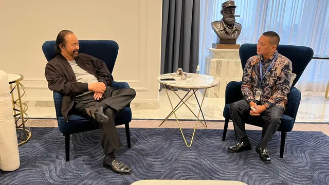 Bella Shofie Mendampingi Daniel Rigan Silaturahmi Bertemu Surya Paloh ...