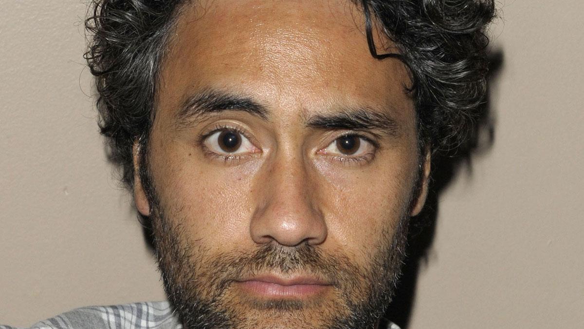 Cerita Taika Waititi Jadi Sutradara dan Aktor di Thor: Ragnarok ...