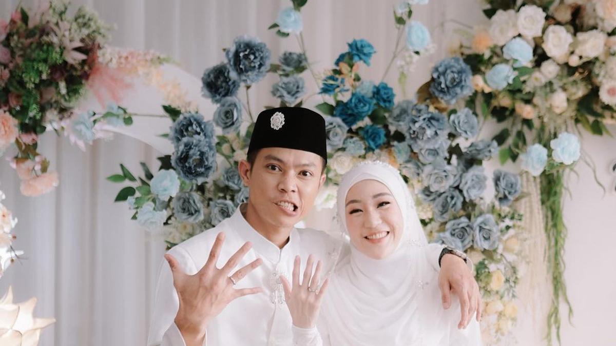 Unggah Foto Pernikahan dengan Larissa Chou, Ikram Rosadi: Saya Akan ...