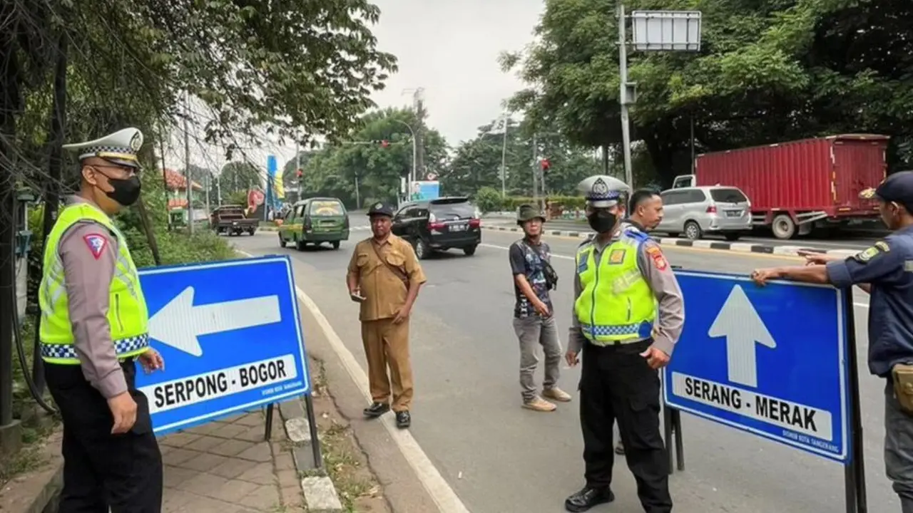 Rambu Petunjuk Arah Mudik Lebaran Dipasang di Sejumlah Ruas Jalan ...