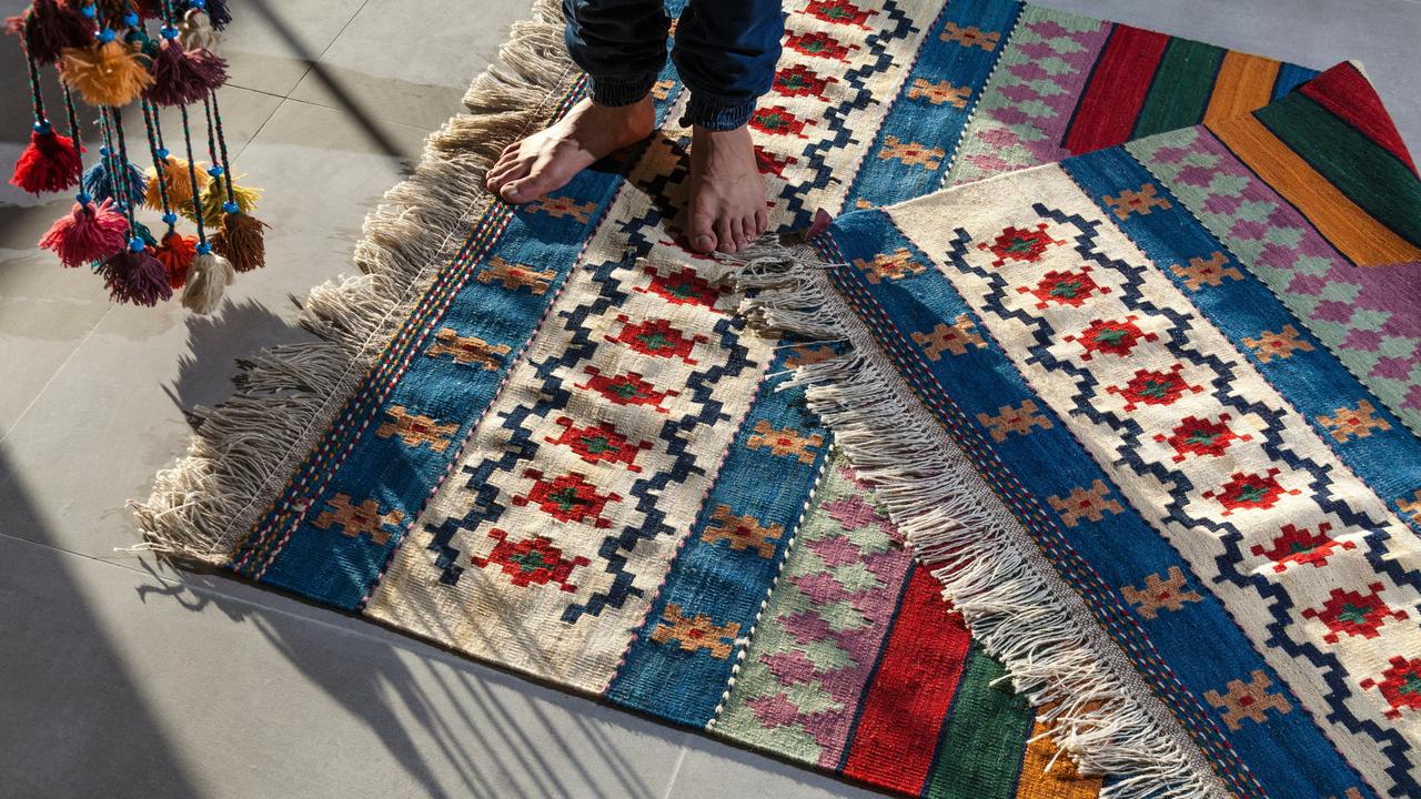 5 Inspirasi Karpet Cantik untuk Ruang Keluarga, Bikin Tampilan Estetik ...
