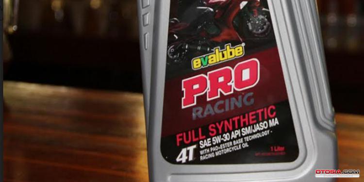 Evalube Rilis Oli Racing Motor 250cc, Segini Harganya - Berita Otosia.com