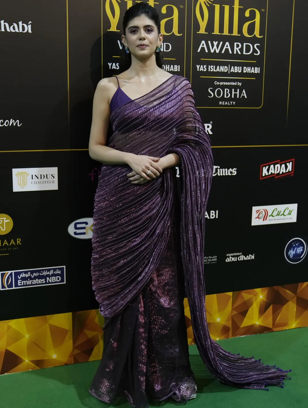 Deretan Bintang Bollywood di Karpet Hijau International Indian Film ...