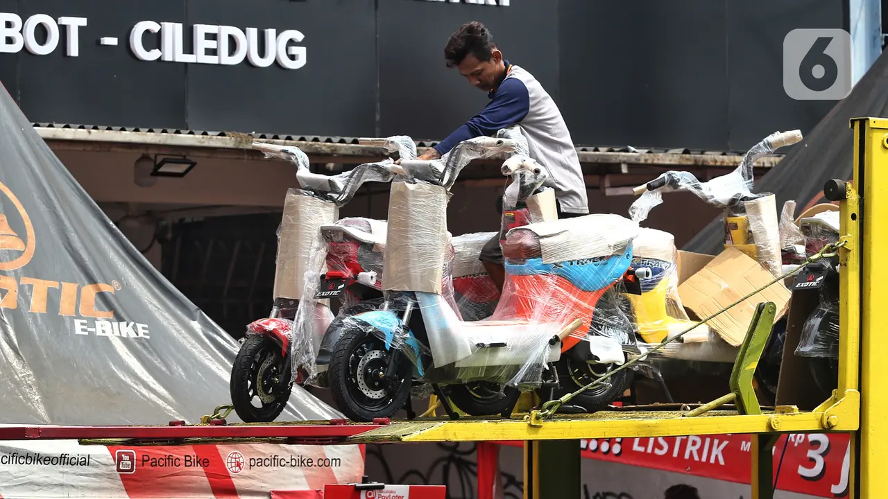 Sepeda Motor Dilarang Masuk IKN, GoFood Diantar Pakai Micromobility ...