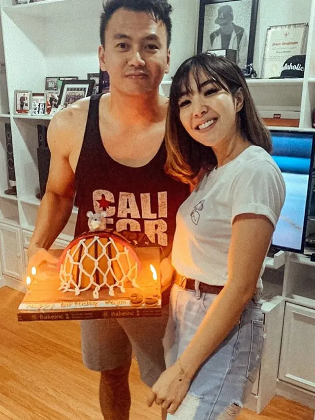 Gisella Anastasia Berikan Kejutan Ultah Wijin - ShowBiz Liputan6.com