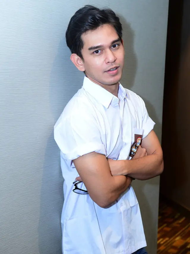 6 Potret Lawas Rangga Azof 'Samudra Cinta', Bikin Pangling - Hot ...