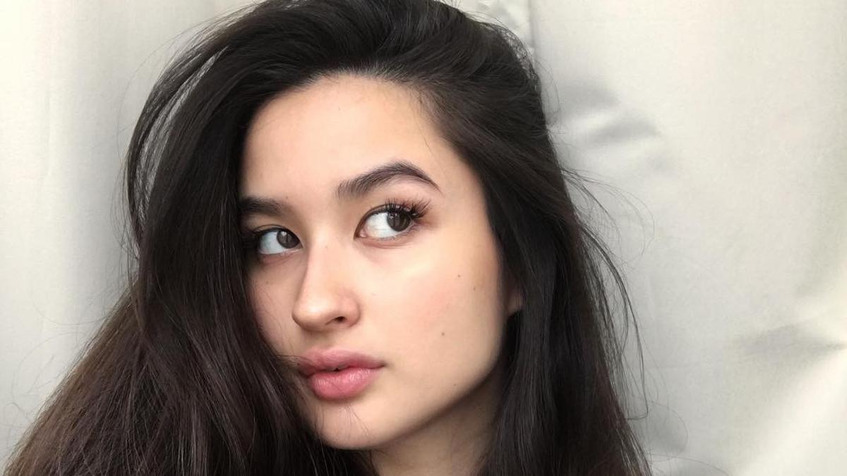 5 Fakta Sosok Stephanie Poetri, Kini Gabung Agensi Rich Brian di Amerika