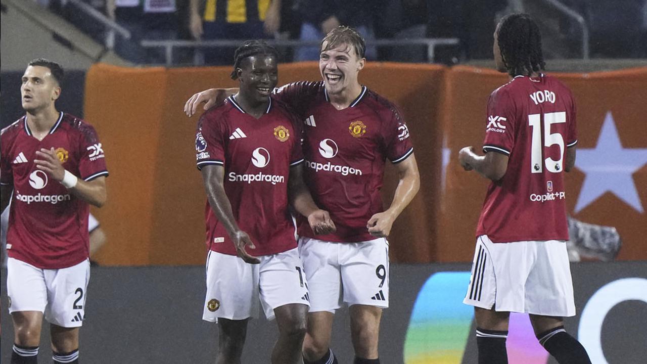 Top 3 Berita Bola: Manchester United Coba Pinjam Pemain Target Lama di ...