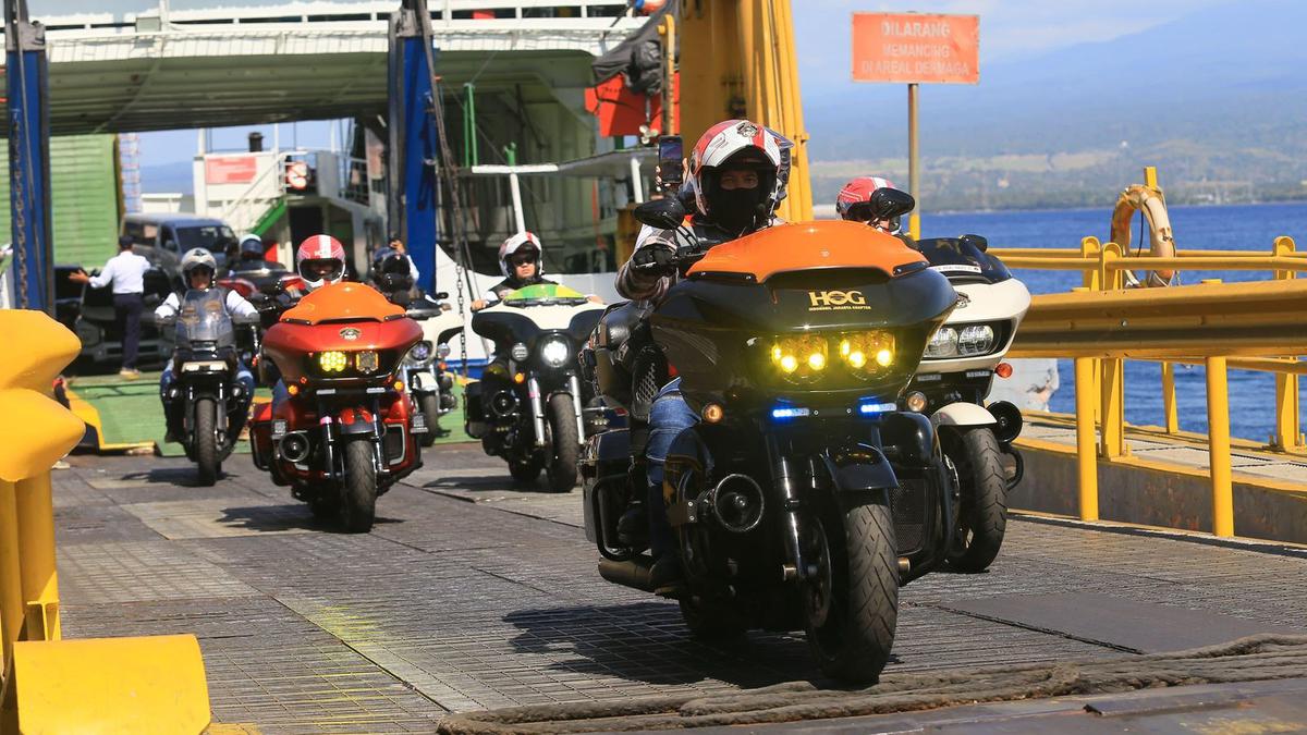 Komunitas Motor Besar H.O.G. Indo Jakarta Chapter Touring dan Bakti ...