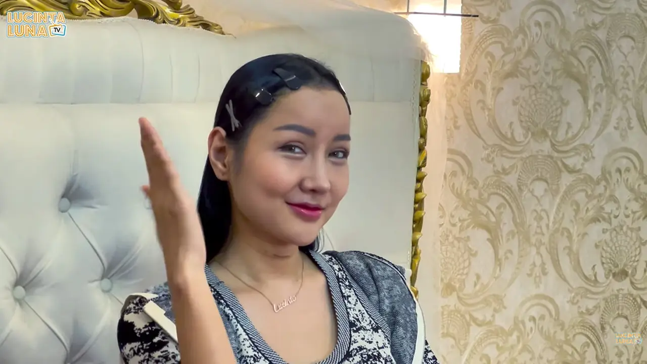 Lucinta Luna 'Launching' Wajah Baru Hasil Operasi Potong Rahang ...