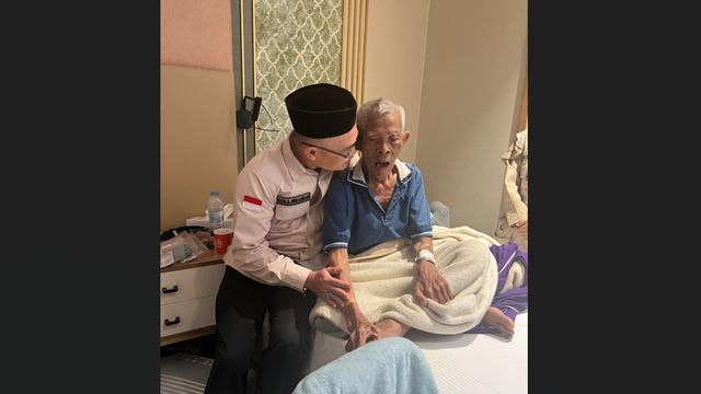Doa Mbah Mardijiyono di Raudhah, Jemaah Haji Indonesia Berusia 103 Tahun
