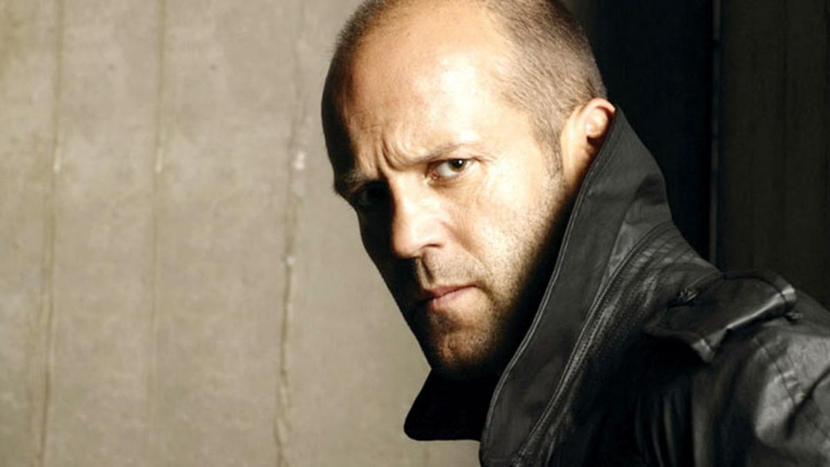 Aktor Laga Jason Statham Diminta Jadi Pelawak
