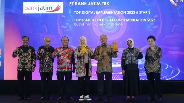 Bank Jatim Boyong Dua Penghargaan dalam Ajang TOP Digital Awards 2023 - Bisnis Liputan6.com