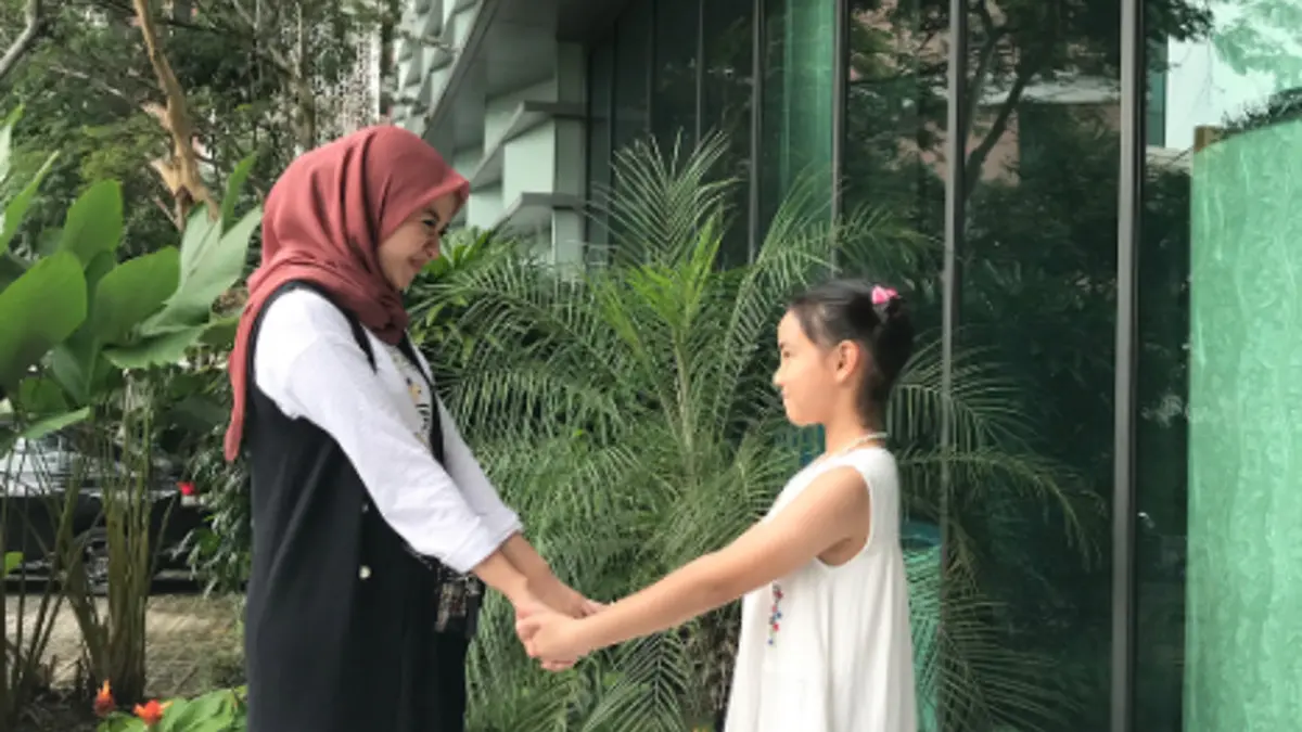 5 Potret Laudya Cynthia Bella dan Anak, Seperti Kakak Adik! - Entertainment Fimela.com