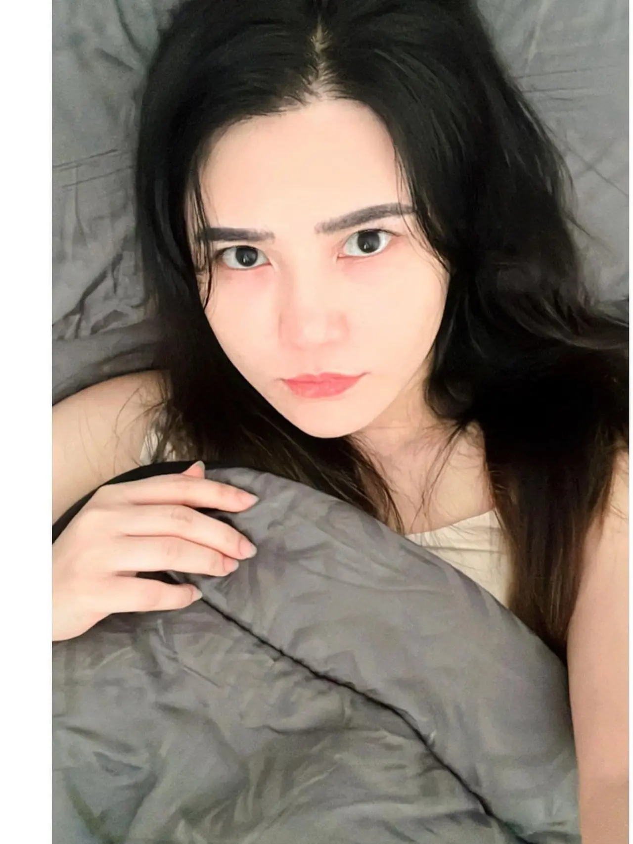 Potret Cantik Via Vallen Tanpa Make up, Cantik Banget Meski saat Muka ...