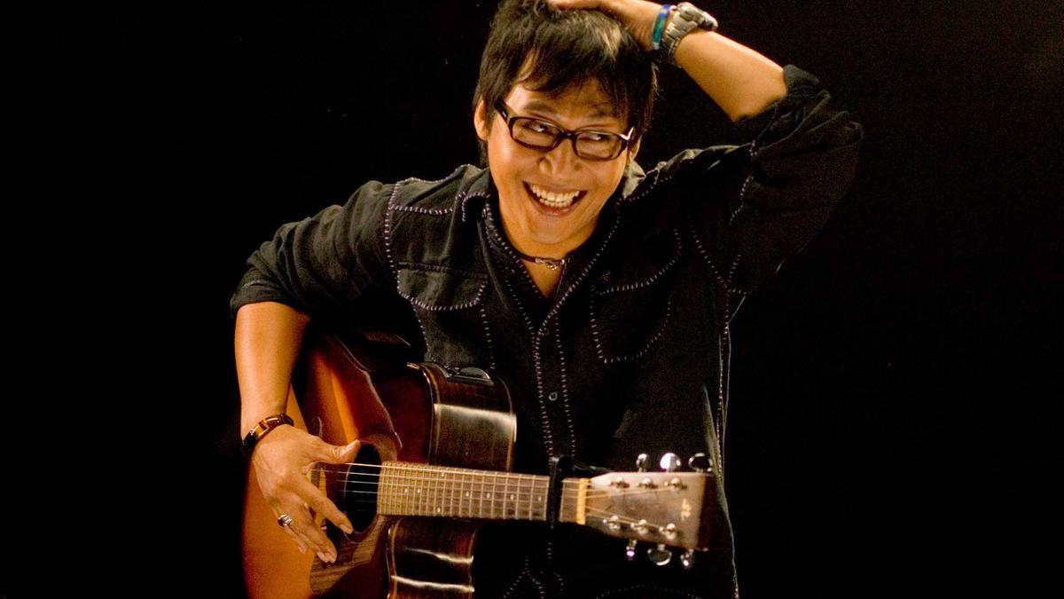 Nugie: The Dance Company Band Paling Mahal di Indonesia