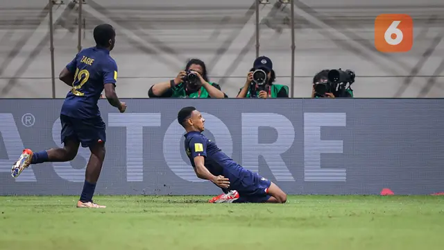 Lapangan JIS Jadi yang Paling Sibuk di Piala Dunia U-17 2023, Pelatih Timnas Prancis Sarankan ...