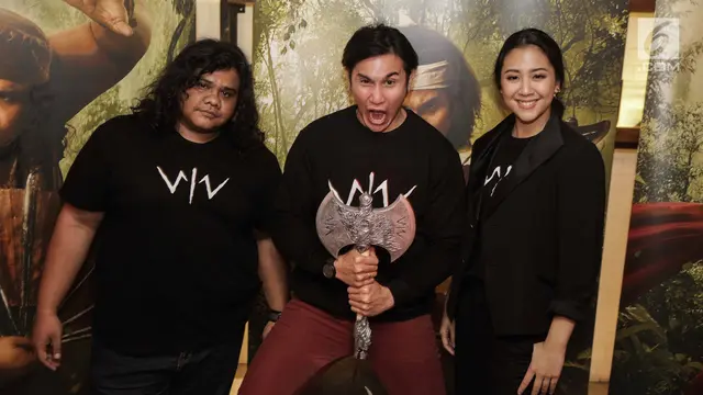 Mengenal Lebih Jauh Karakter Bujang Gila dalam Film Wiro Sableng 212 - ShowBiz Liputan6.com