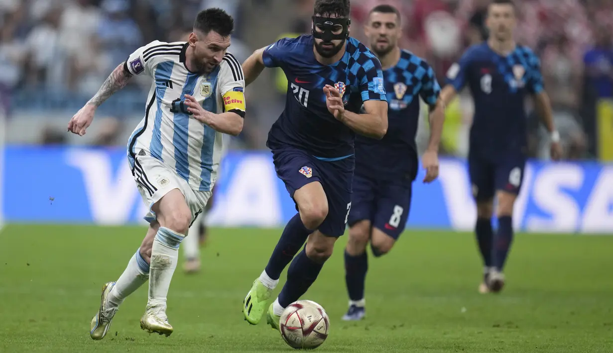 Aksi Lionel Messi Antar Argentina ke Final Piala Dunia 2022 - Foto ...
