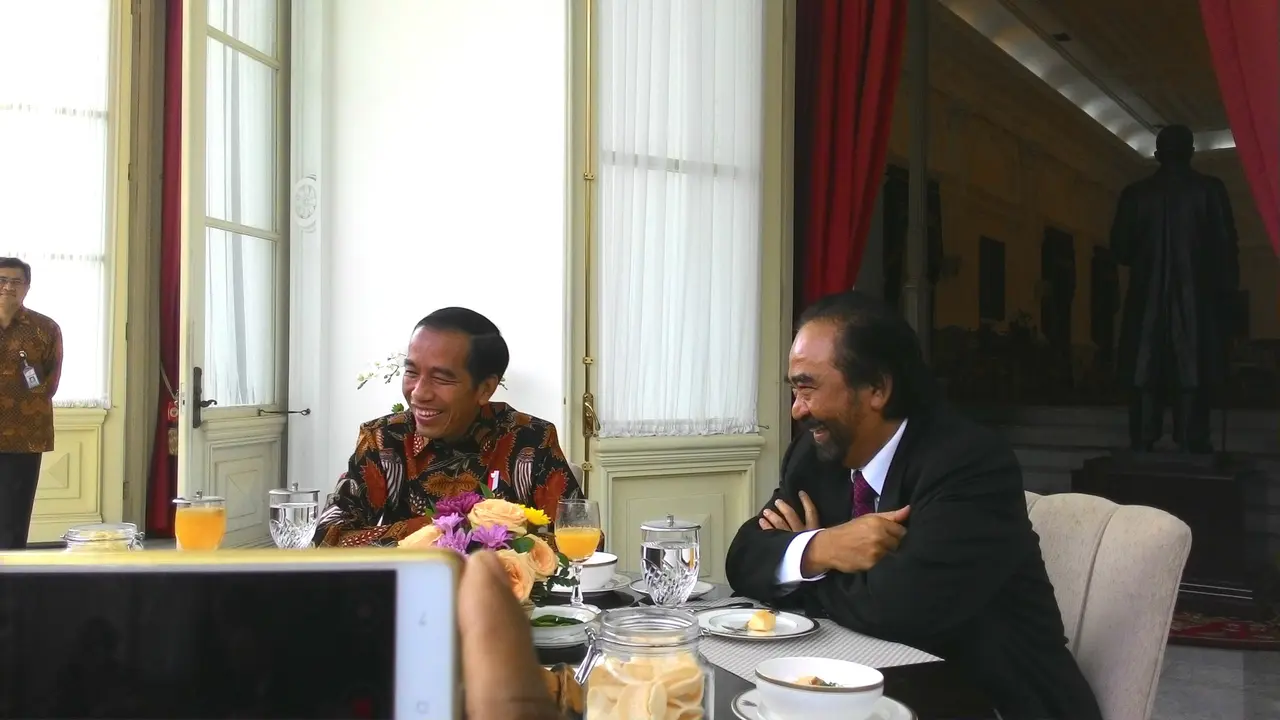 Istana Ungkap Isi Pembicaraan Jokowi dan Surya Paloh - News Liputan6.com