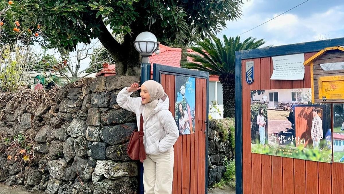 Potret Nabila Ishma Kunjungi Rumah Drakor Welcome To Sam Dal-ri ...