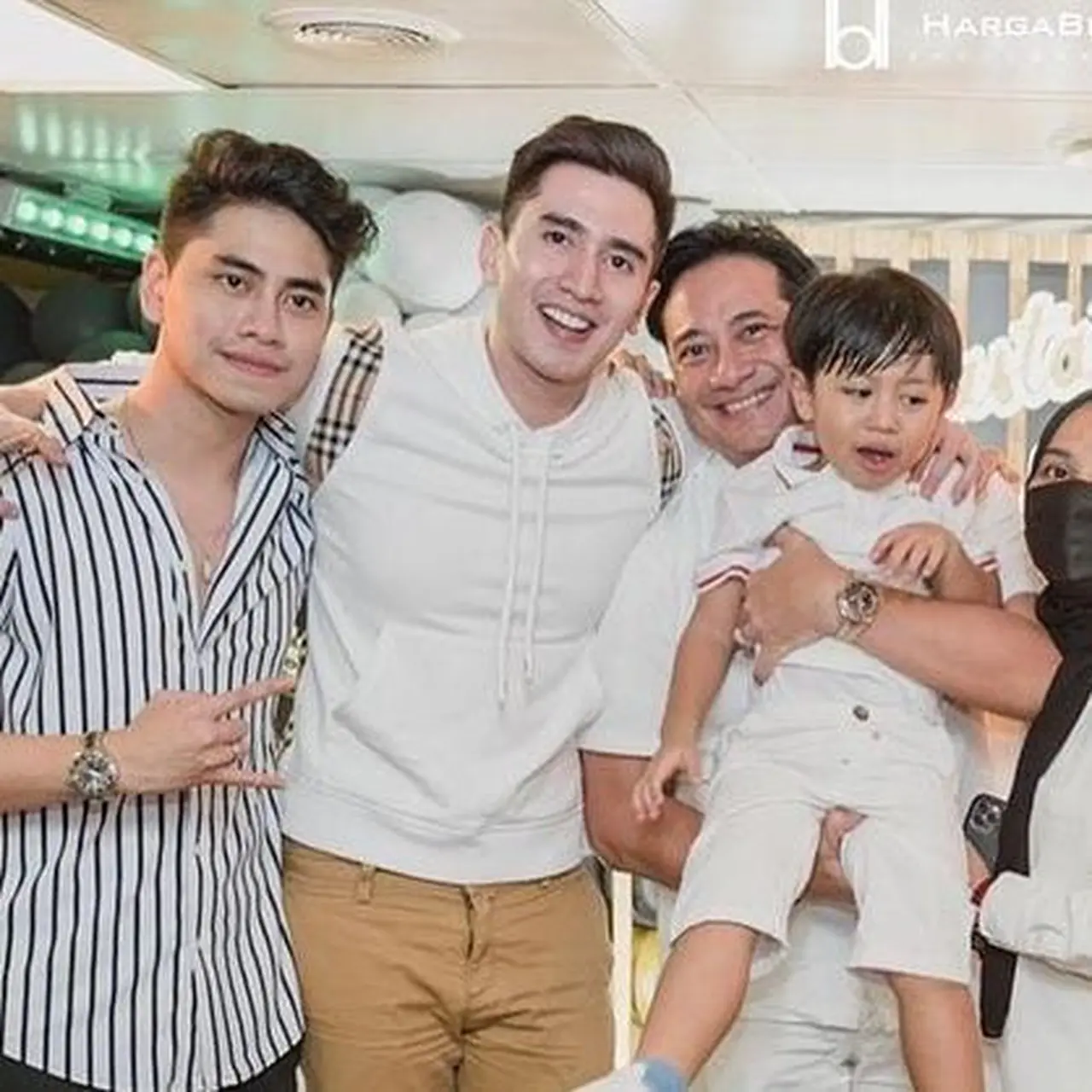 8 Potret Verrell Bramasta dan Athalla Naufal Bareng Ivan Fadilla yang Tampil Kompak - Hot ...