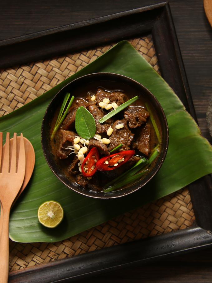 8 Makanan yang Cocok Jadi Pendamping Masakan Rawon - Food Fimela.com