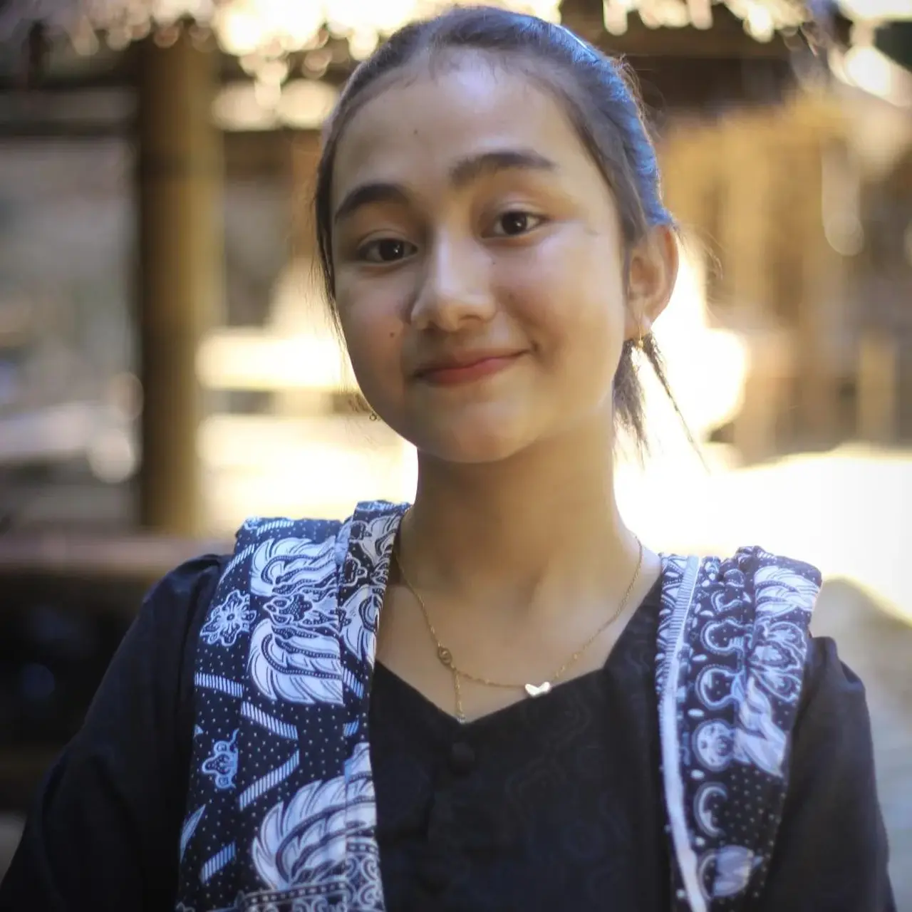 Profil dan Fakta Rumsyah Baduy, yang Viral Setelah Buat Konten Bareng Vilmei - Entertainment ...