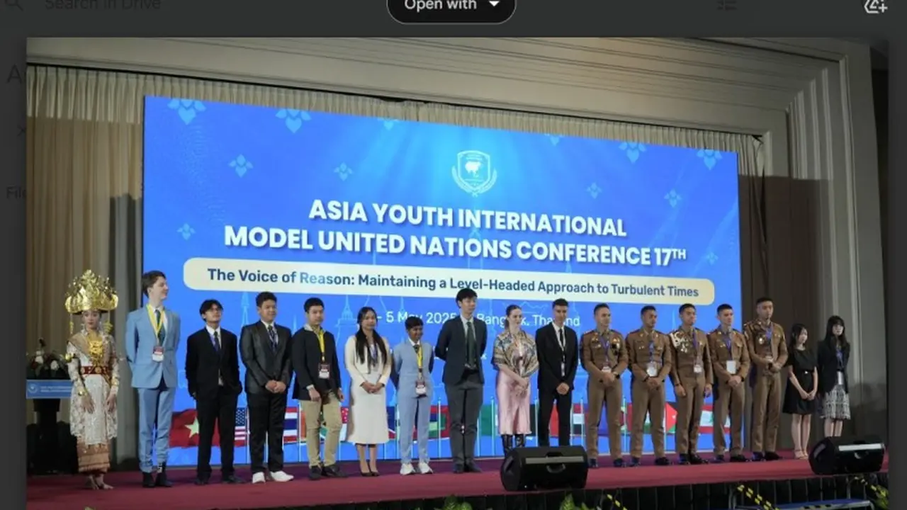 600 Peserta dari 40 Negara Suarakan Gagasan Generasi Muda di AYIMUN ...