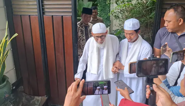 Video Mesum Bocah-Wanita Dewasa Direkam di Bandung - Regional Liputan6.com