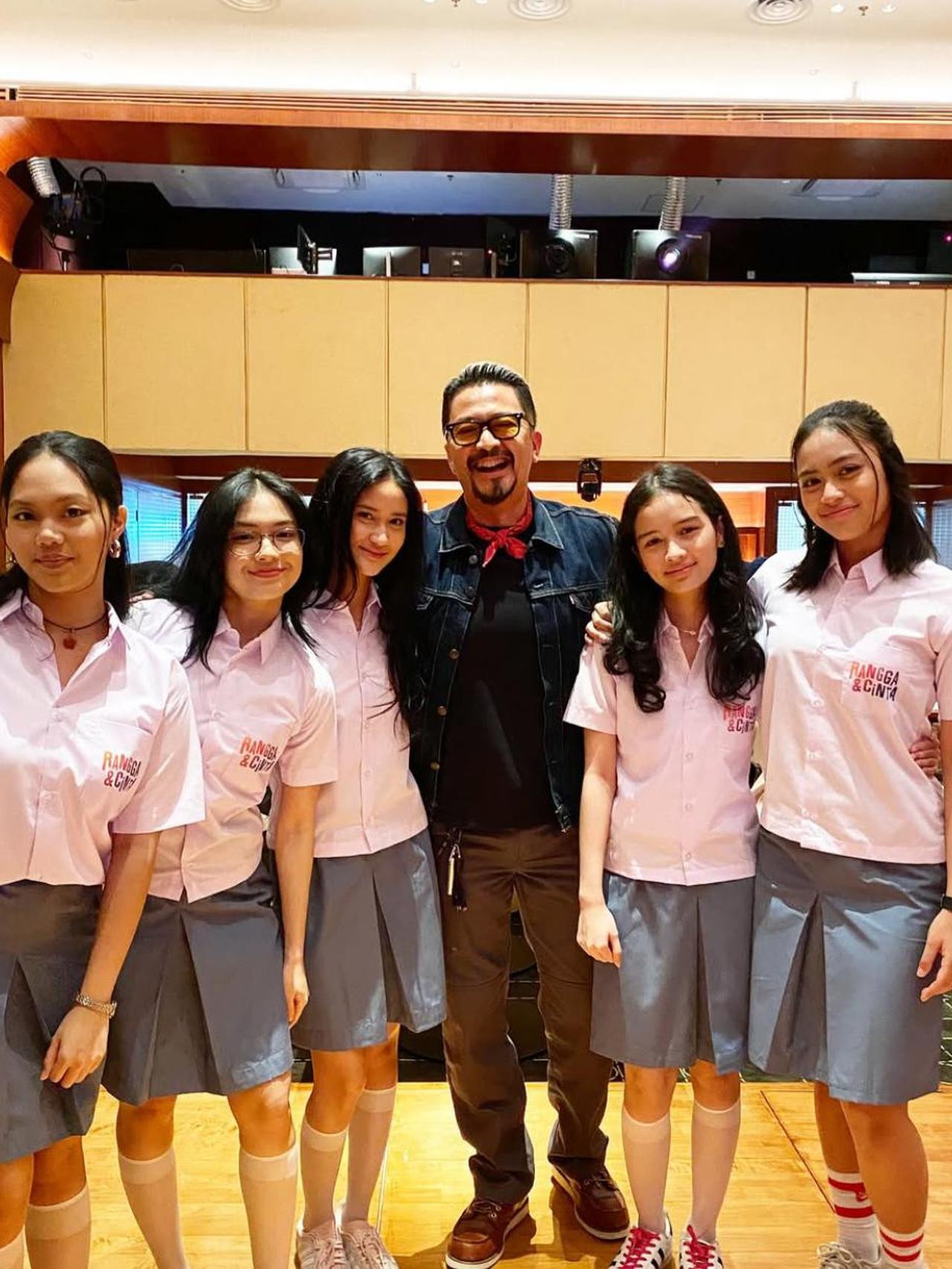 Potret Ferry Maryadi Bersama Geng Leya Princy di Film RANGGA & CINTA ...