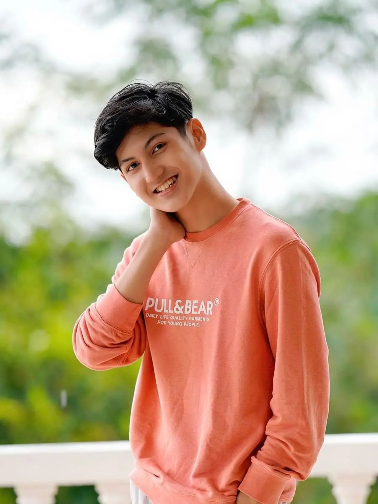 6 Potret Ganteng Shendy Karunia, Pendatang Baru yang Curi Perhatian di ...
