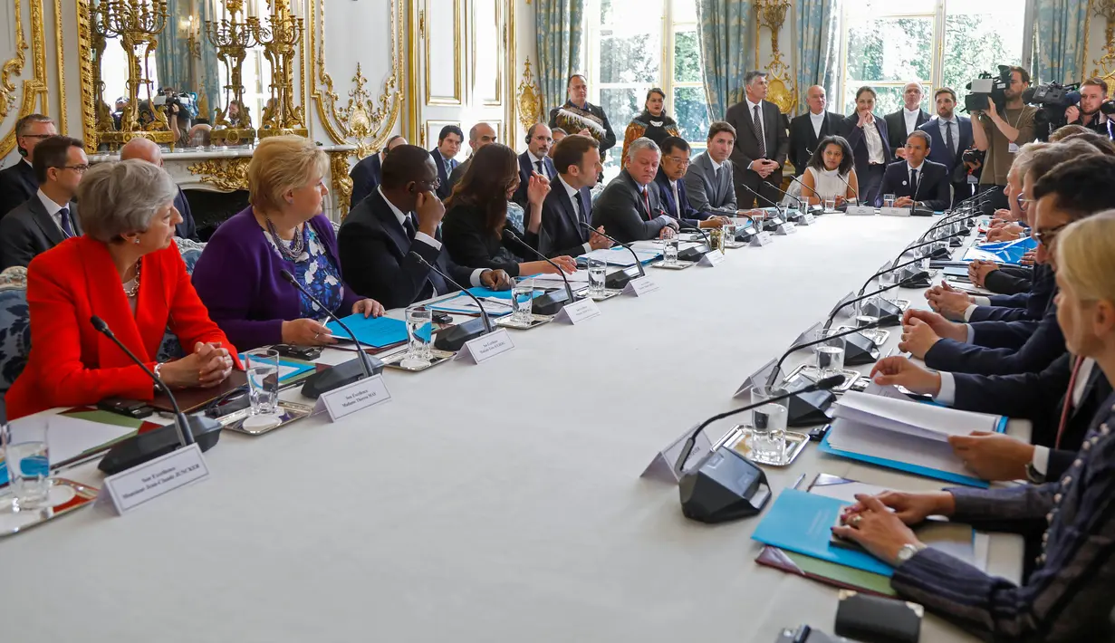 FOTO: Hadiri KTT Paris, Wapres JK Disambut Presiden Macron - Foto ...