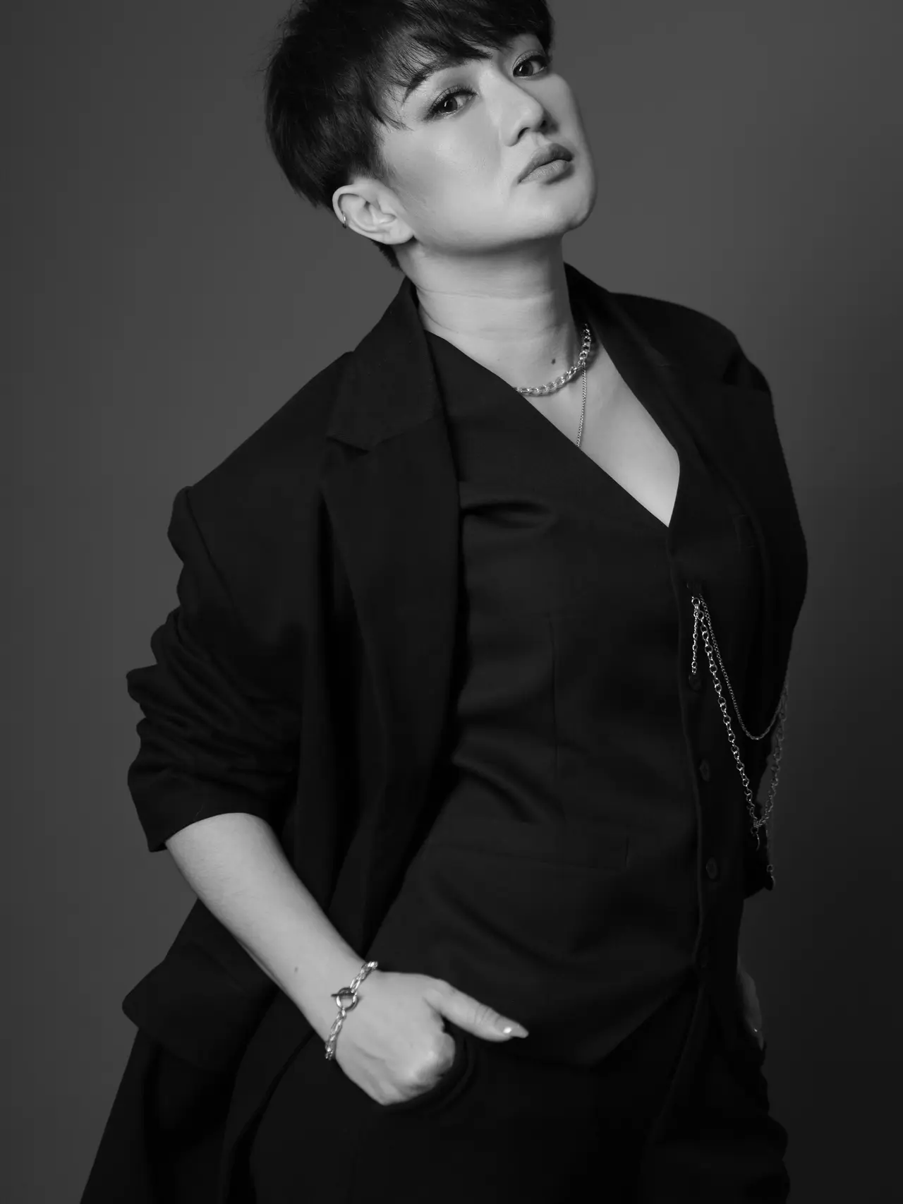 Rilis Single Baru Berjudul Singgah, Melly Mono Ubah Cara Bernyanyi ...