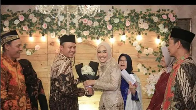 Bintang FTV Icha Anisa Akhirnya Dilamar Kekasih - ShowBiz Liputan6.com