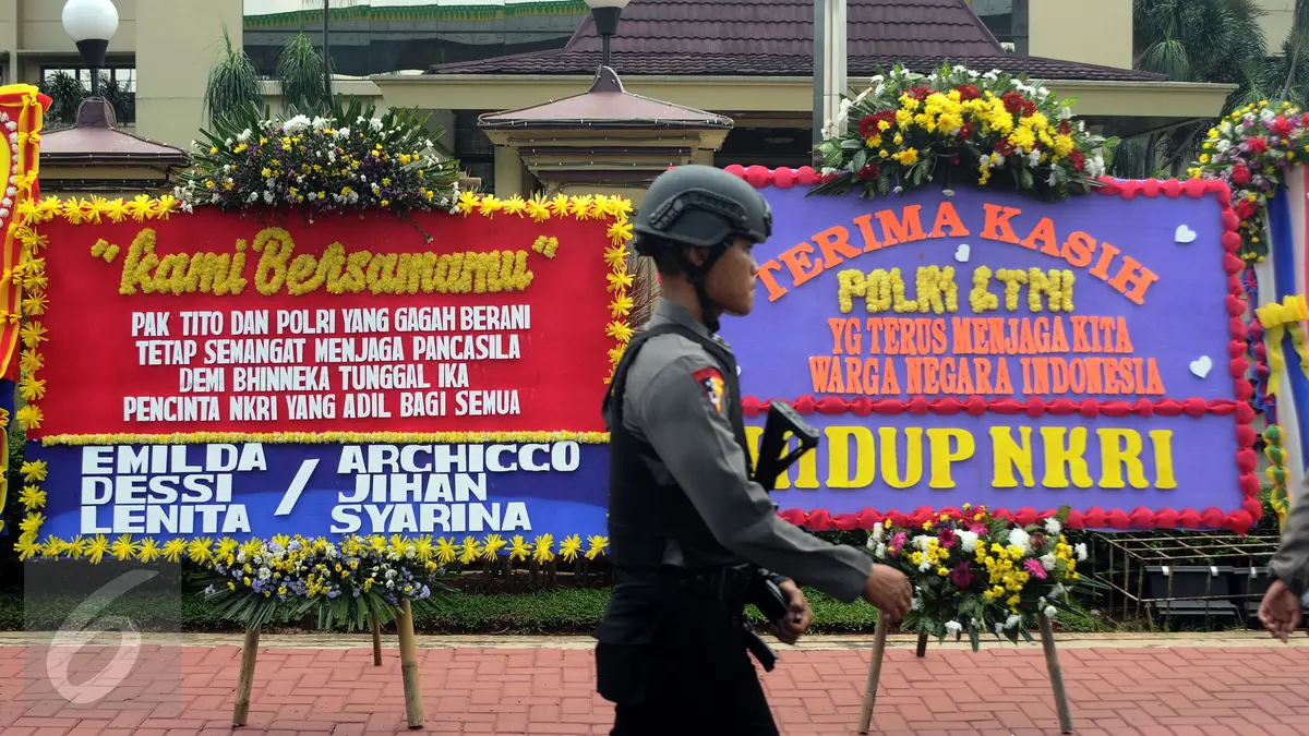 Foto Fenomena Karangan Bunga Hari Ini - Foto Terbaru Terkini | Liputan6.com