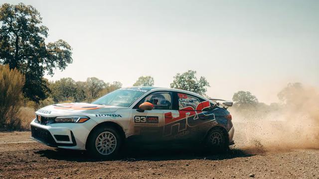 Honda Perkenalkan Civic Type R HRC Rally XP, Tangguh Libas Lintasan Reli