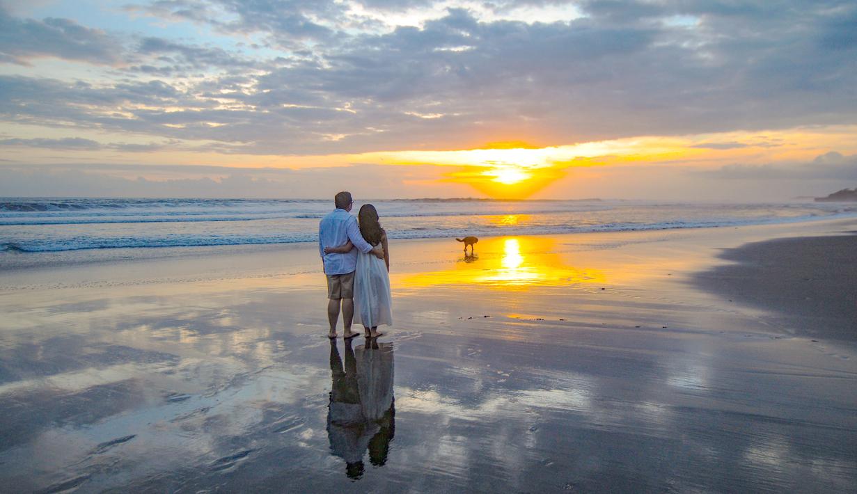 Pantai Pasut, Ketenangan di Pesisir Tabanan dengan Keindahan Senja