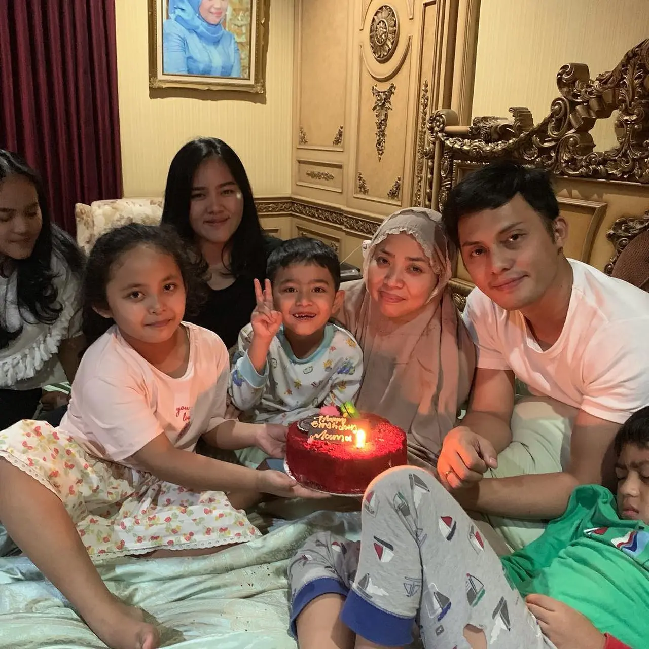 Jadi Ayah Sambung, Ini 6 Potret Kedekatan Fadel Islami dan Anak ...