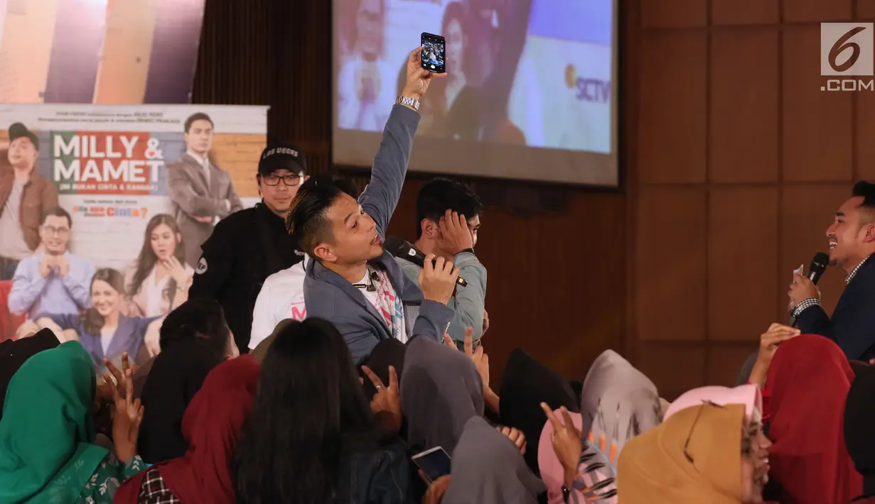 FOTO: Pemeran Film Milly dan Mamet Meriahkan EGTC 2018 Bandung - Foto ...