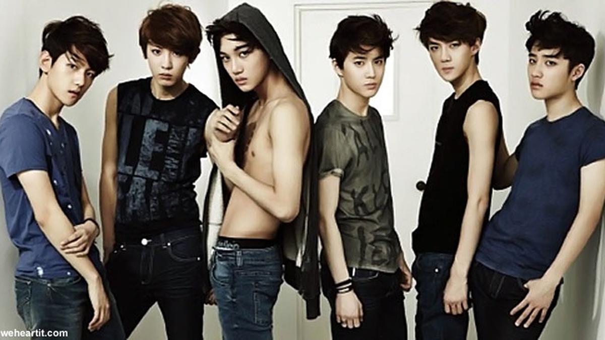 EXO Sikat Habis Penghargaan di Program Musik Korea - ShowBiz Liputan6.com